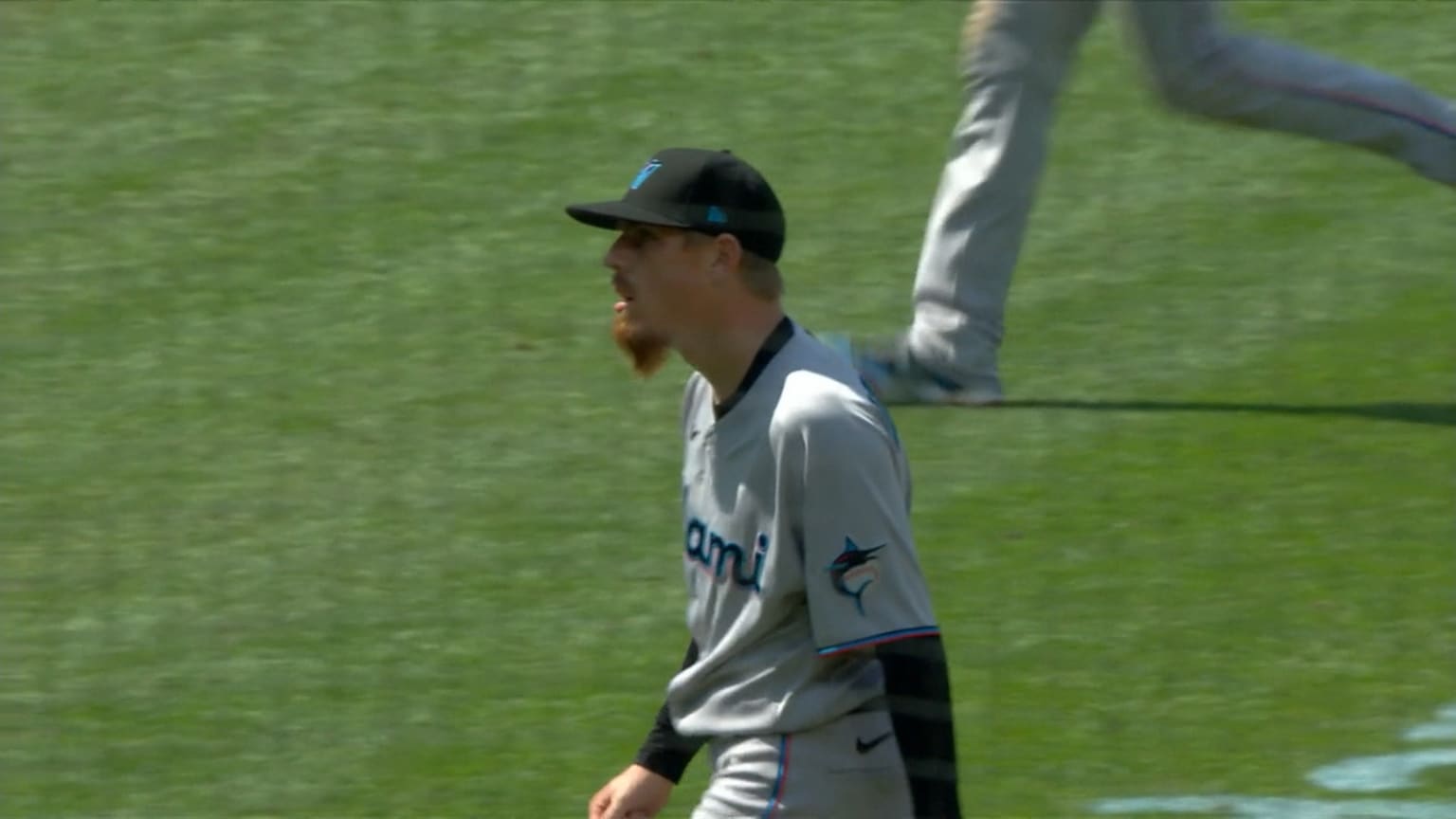 Jeff Brigham sale de aprietos vs. Filis | 26/07/2020 | Los Marlins de Miami