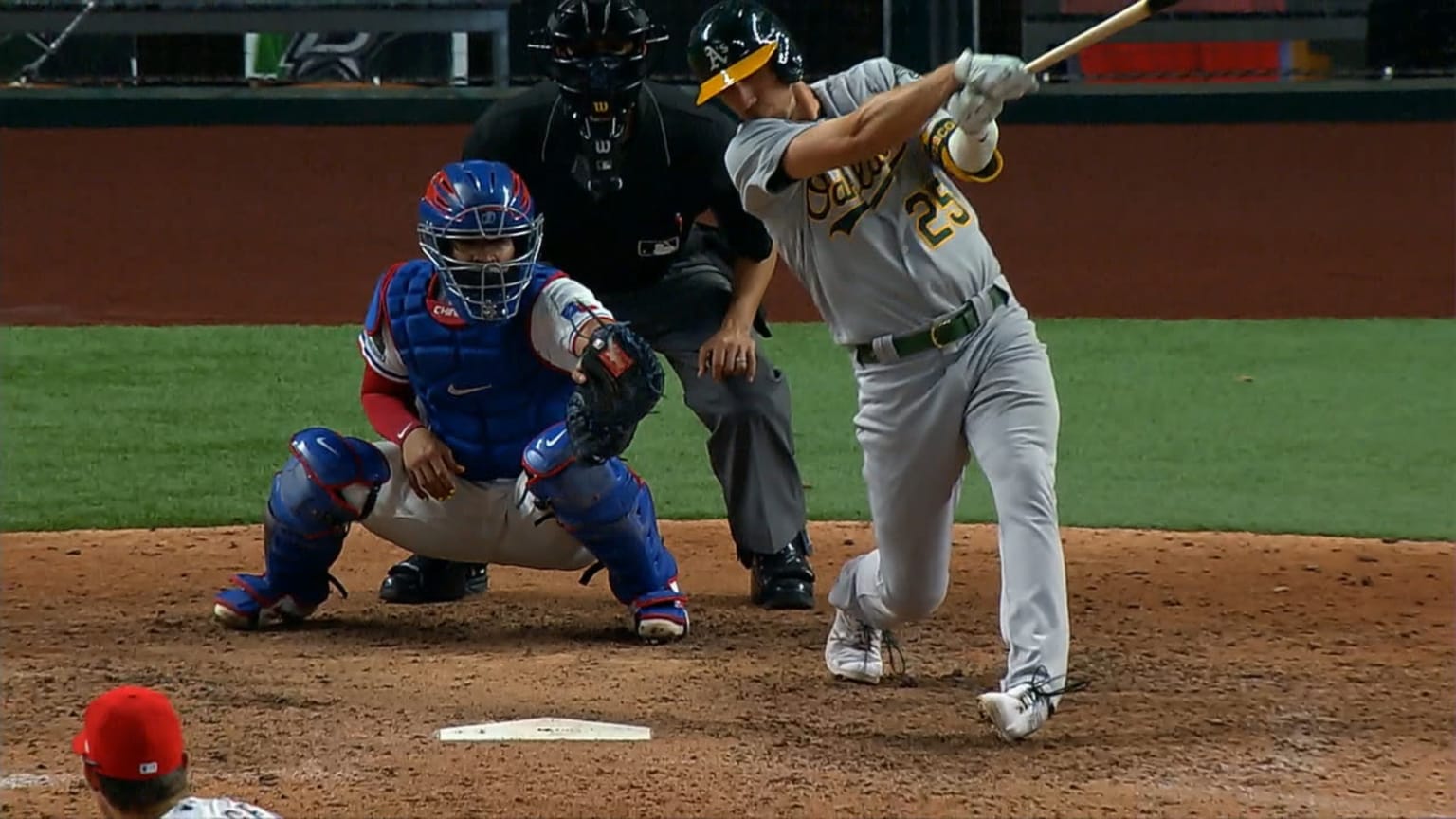 Stephen Piscotty lines a 3-run double to left field | 08/25/2020 | MLB.com