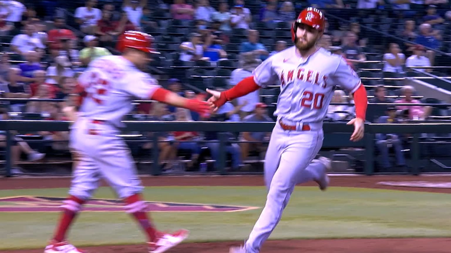 Max Stassi plates the go-ahead run in extras | 06/11/2021 | Los Angeles ...