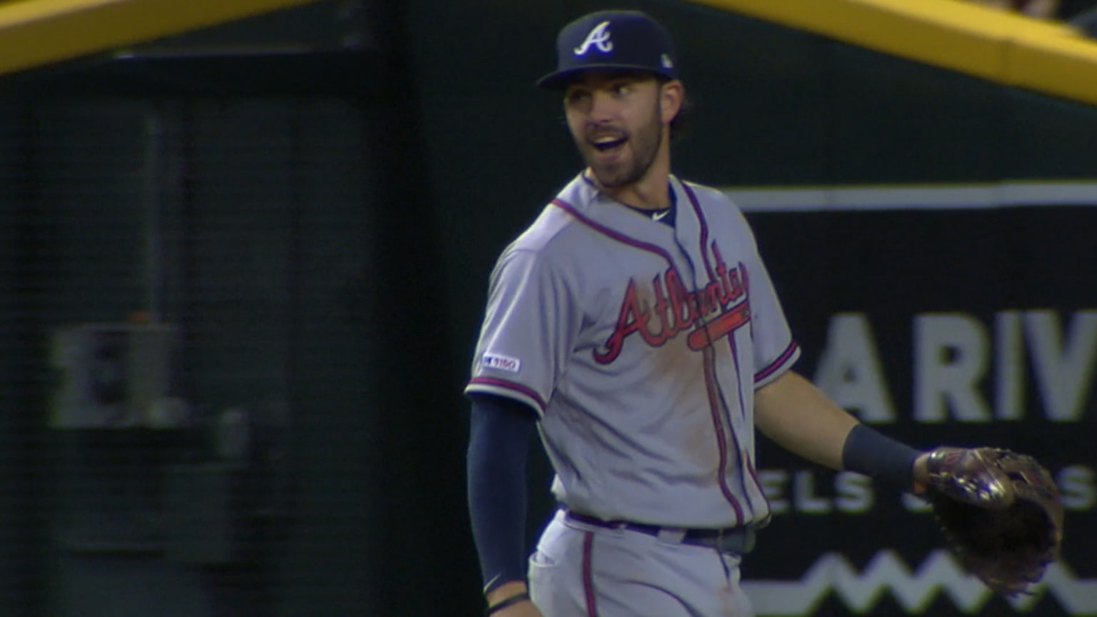 ATL@ARI: Swanson makes fantastic pick, throw for out | 05/11/2019 ...
