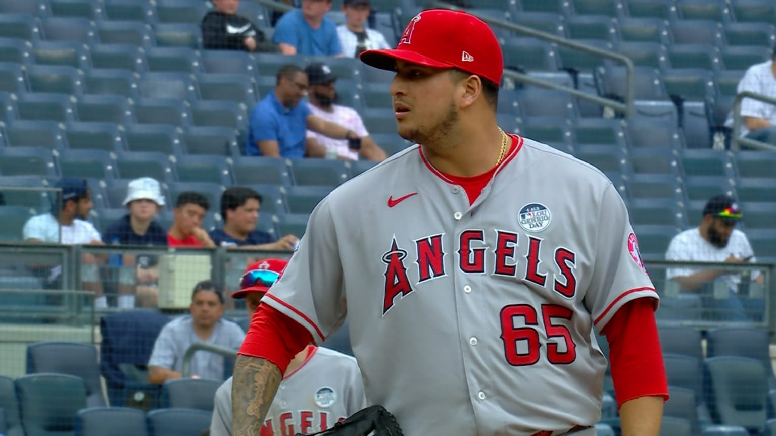 José Quijada strikes out two in the 4th inning | 06/02/2022 | Los ...