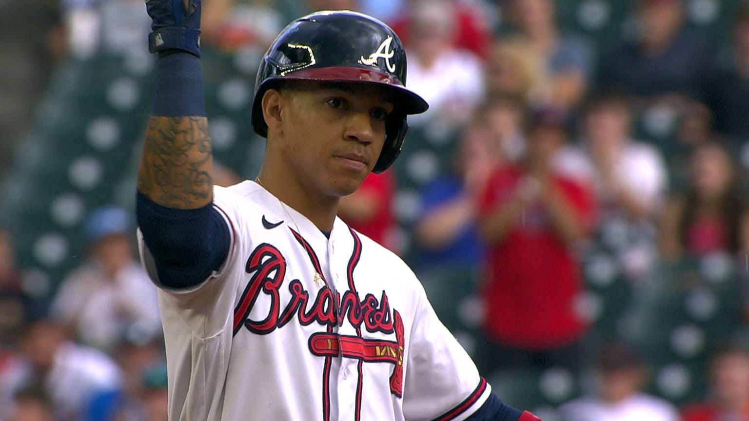 Ehire Adrianza drills an RBI double to left field | 07/21/2021 | Atlanta Braves