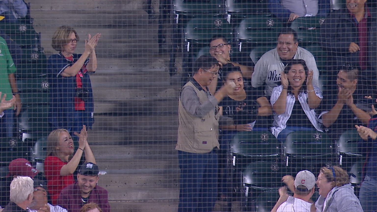CLE@CWS: Fan celebrates after getting ball from Reyes | 09/24/2019 ...