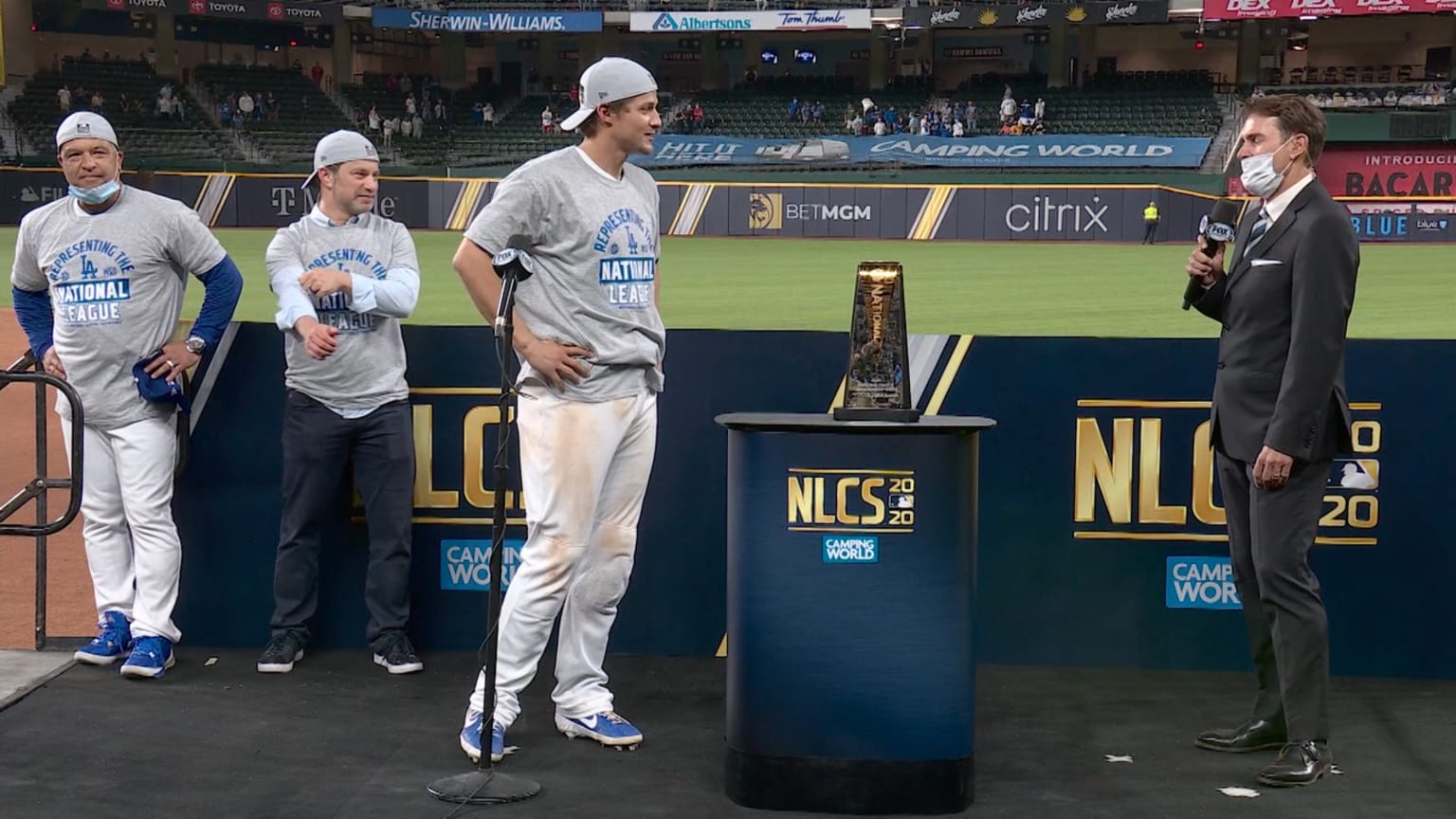 Corey Seager accepts trophy after winning NLCS MVP | 10/18/2020 | New York Yankees