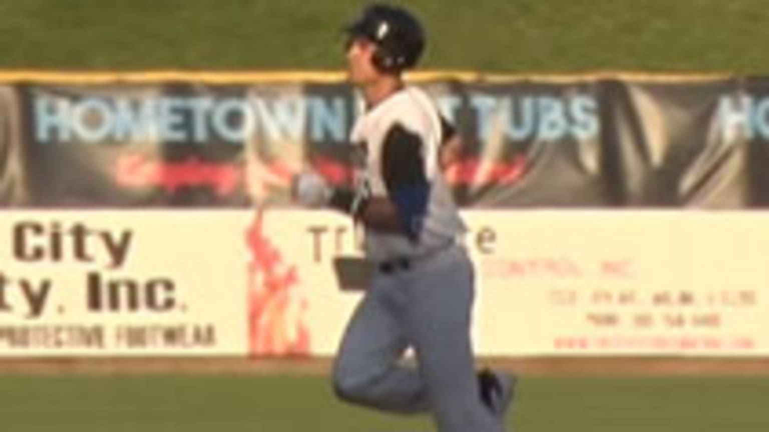 Luca Tresh hammers pair of home runs for Quad Cities | 08/05/2022 ...