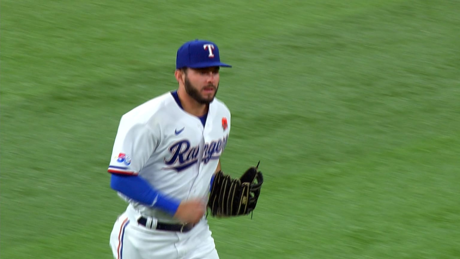 Reks makes a quick throw to nab Choi stretching | 05/30/2022 | Texas ...