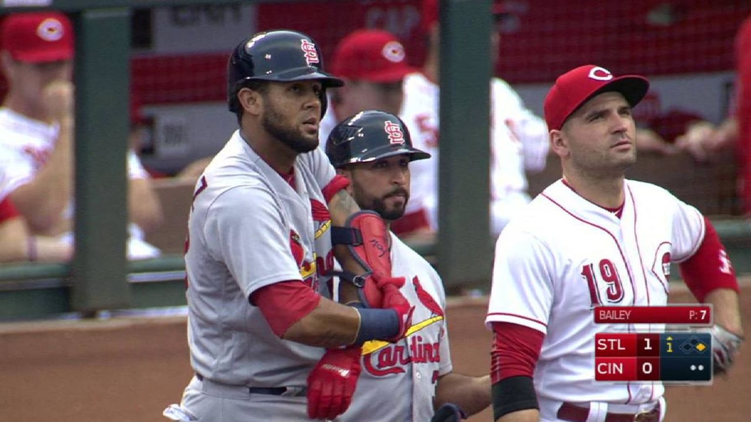 STL@CIN: Jose Martinez singles to right, plates a run | 09/21/2017 ...