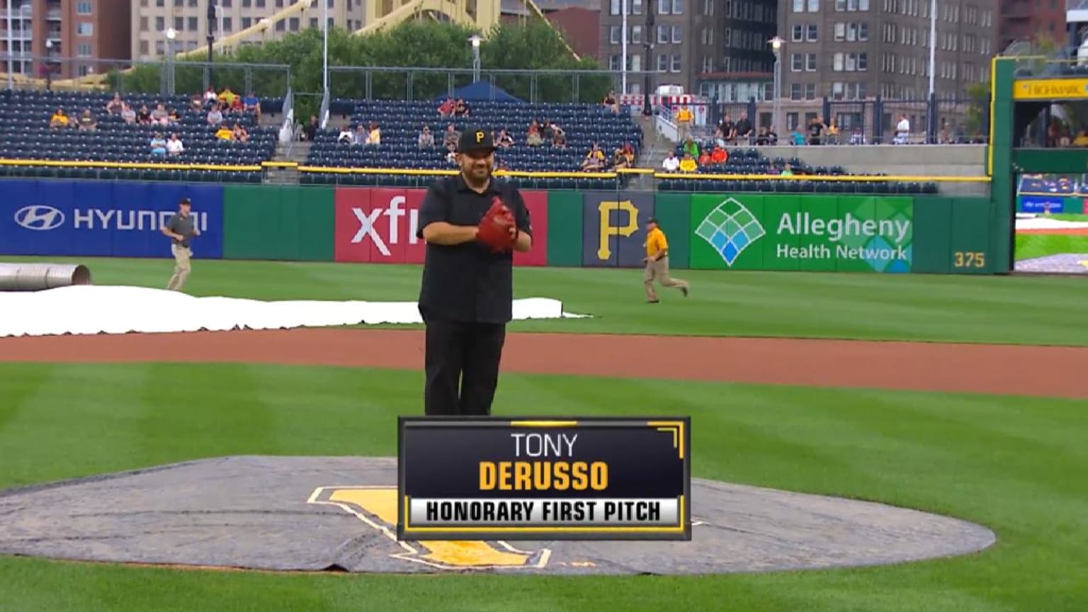 8/17/17: Pirates First Pitch: Tony DeRusso | 08/17/2017 | Chicago Cubs