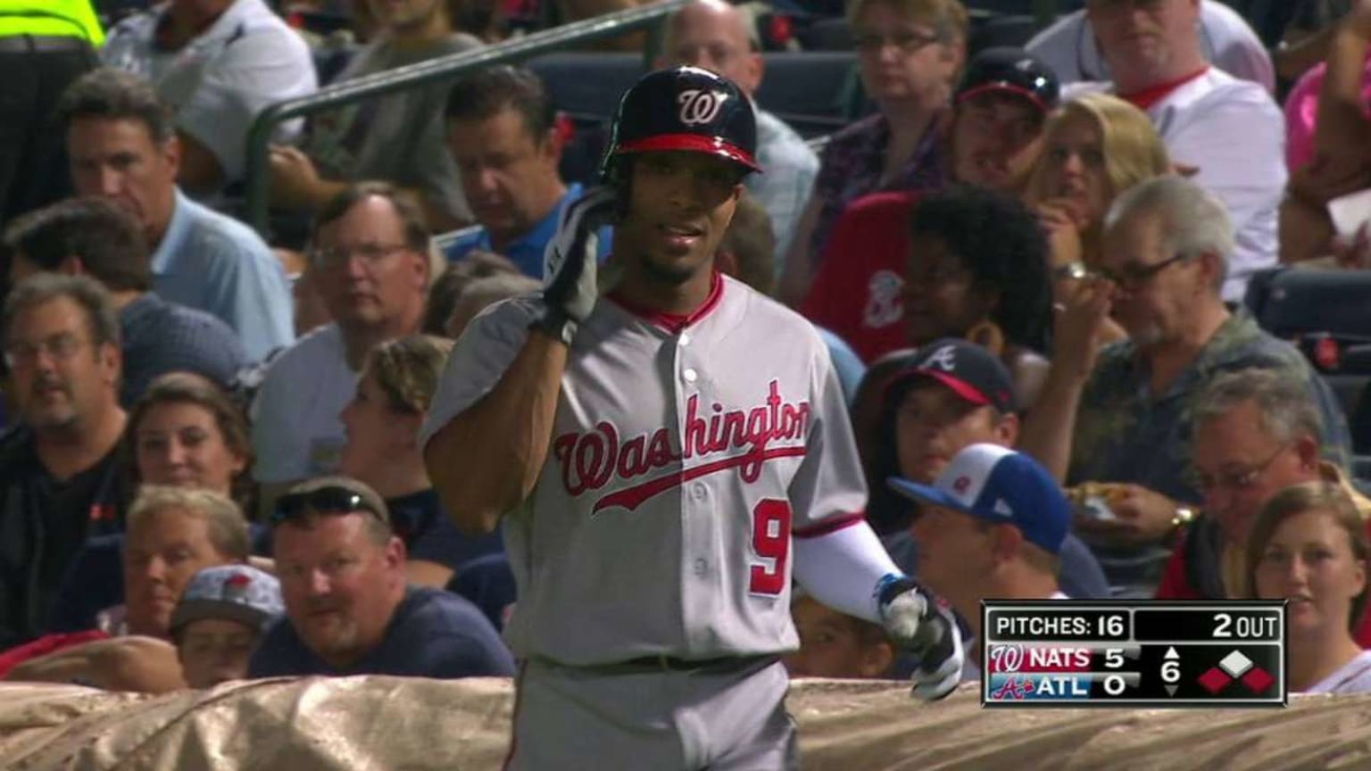 WSH@ATL: Revere legs out an infield single | 08/19/2016 | MLB.com