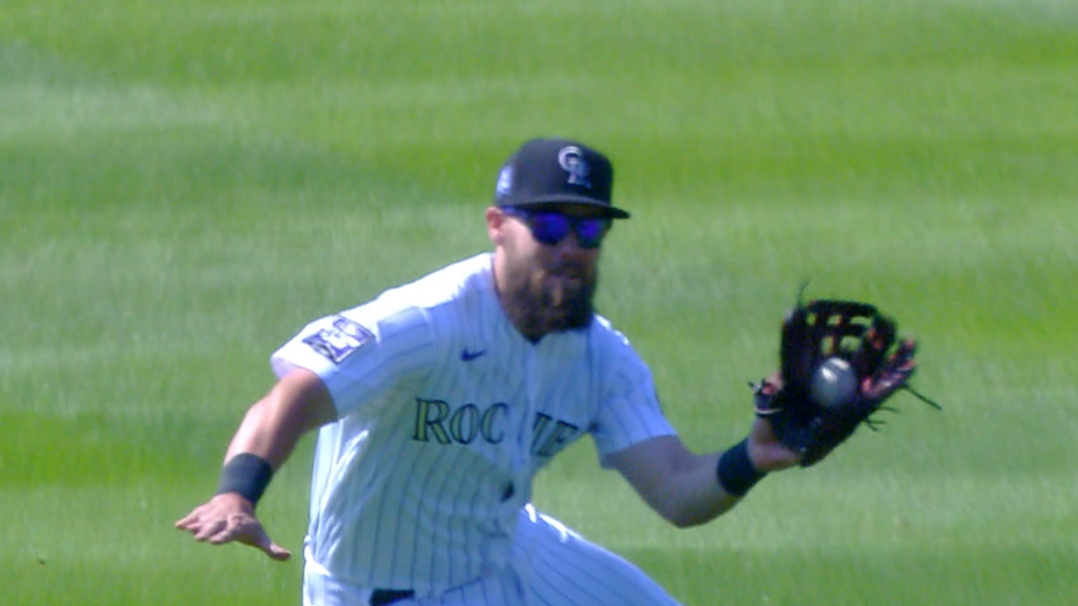 Chris Owings robs Pollock of a base hit | 07/18/2021 | Baltimore Orioles