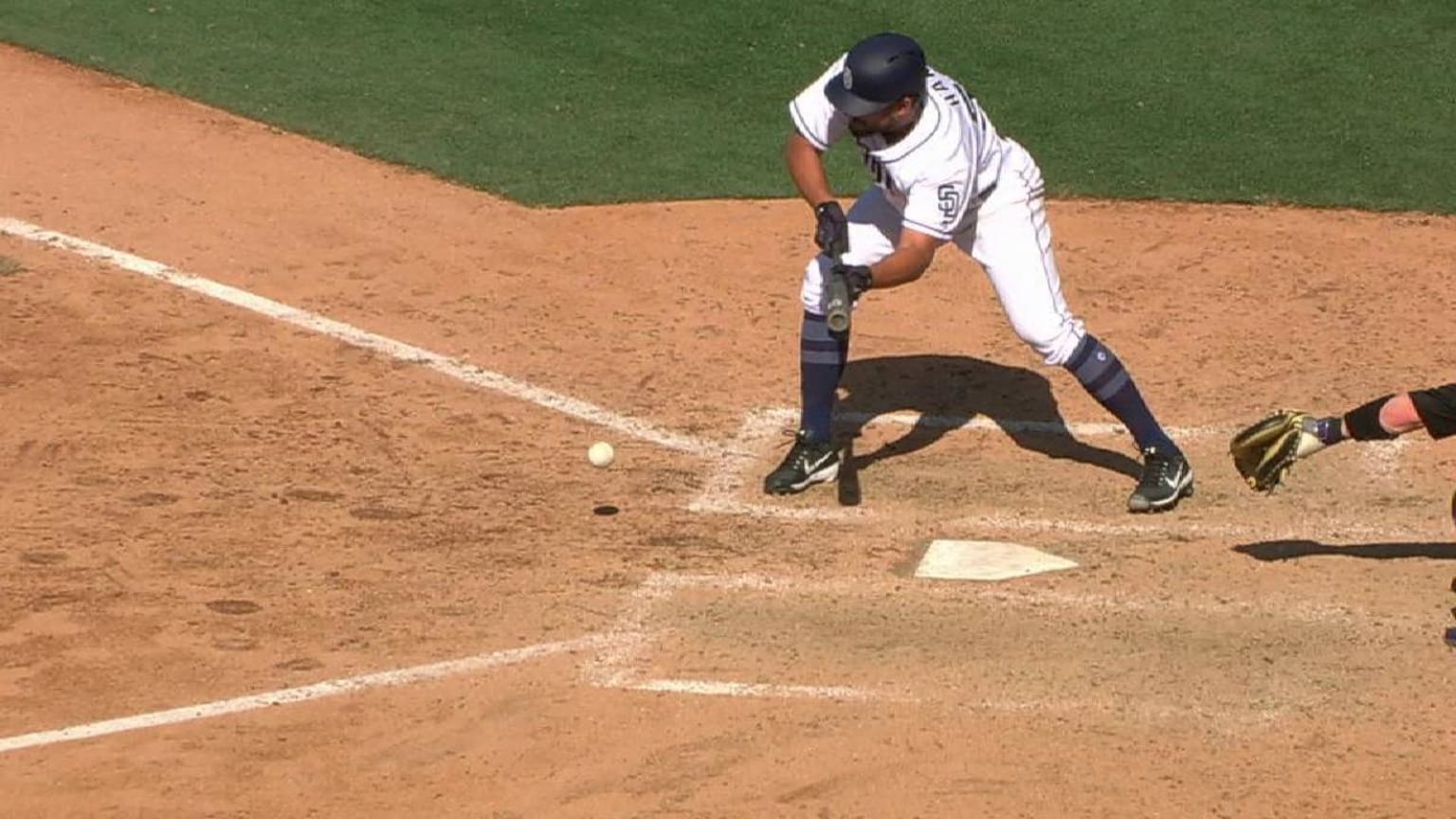 Hand, Brad vs Qualls, Chad - SAC PLAY | 05/04/2017 | MLB.com