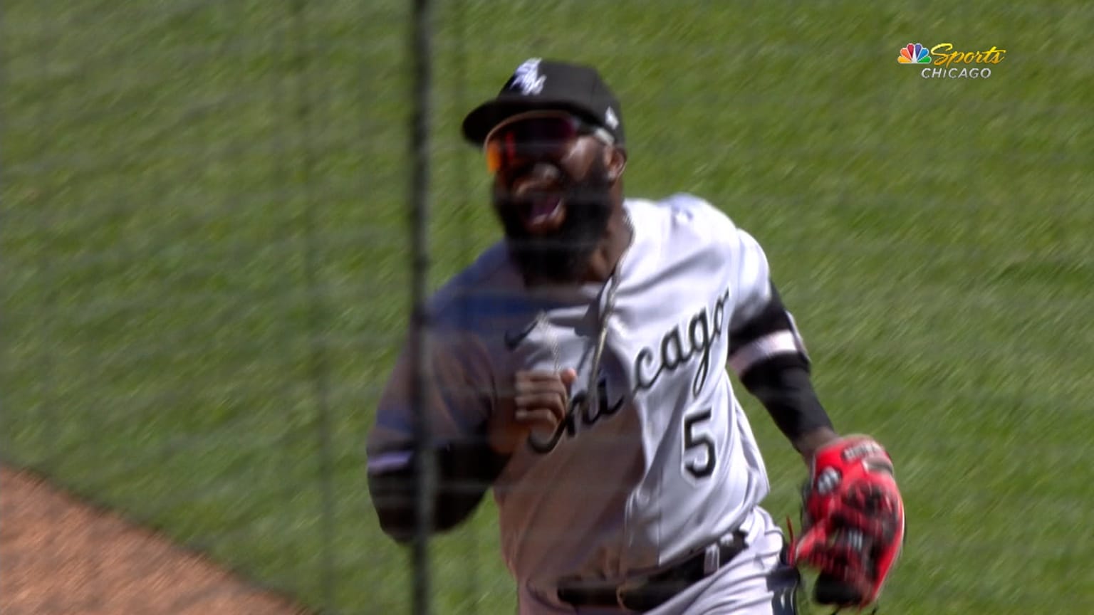 Josh Harrison makes a pretty spinning throw to first | 04/10/2022 ...