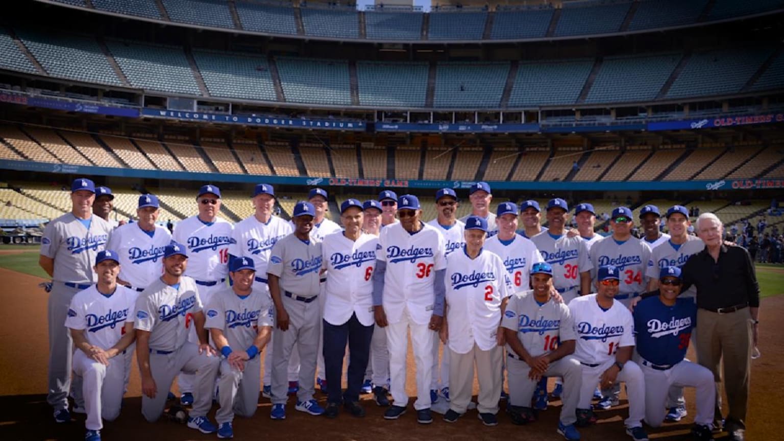 Dodgers Old-Timers' Day | 06/10/2017 | MLB.com