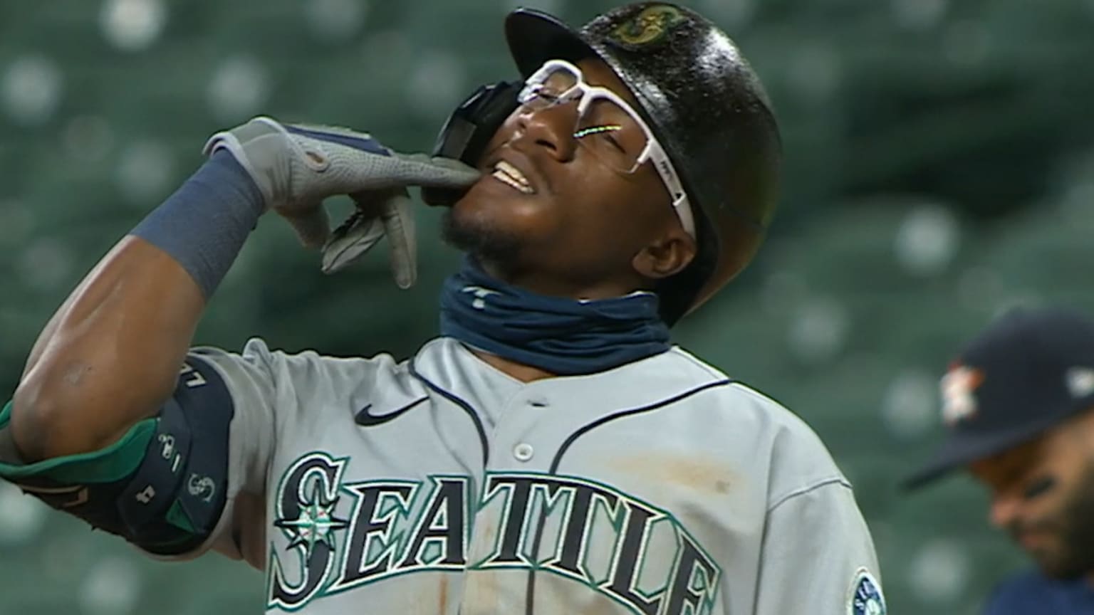 Shed Long Jr. ties the game at 5 with RBI single | 07/26/2020 | Seattle ...