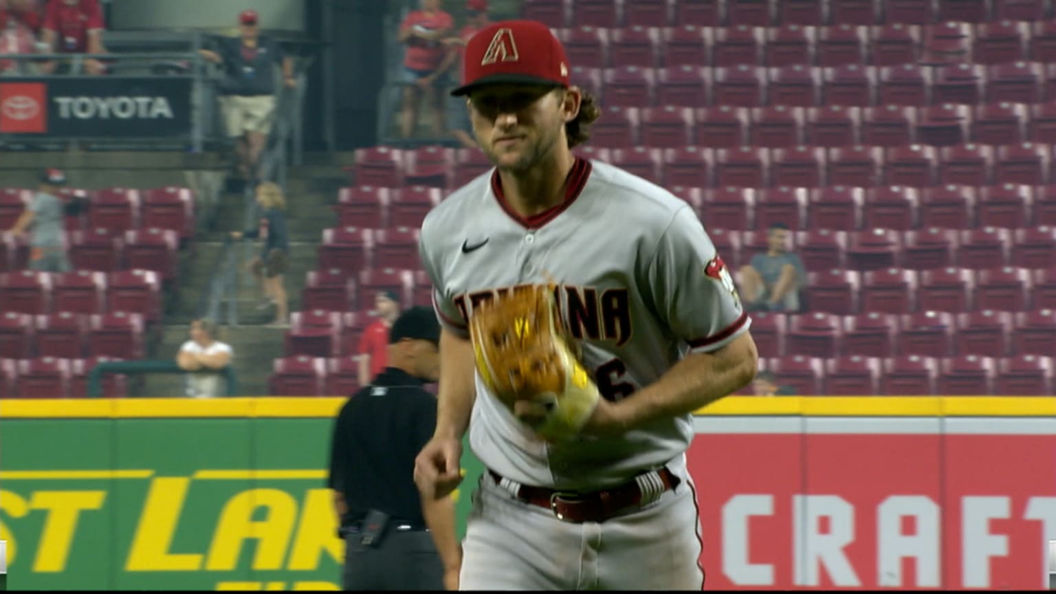 D-backs' Jake Hager gets the final out in the 8th | 06/07/2022 | Tampa ... D-backs' Jake Hager gets the final out in the 8th | 06/07/2022 | Tampa ...