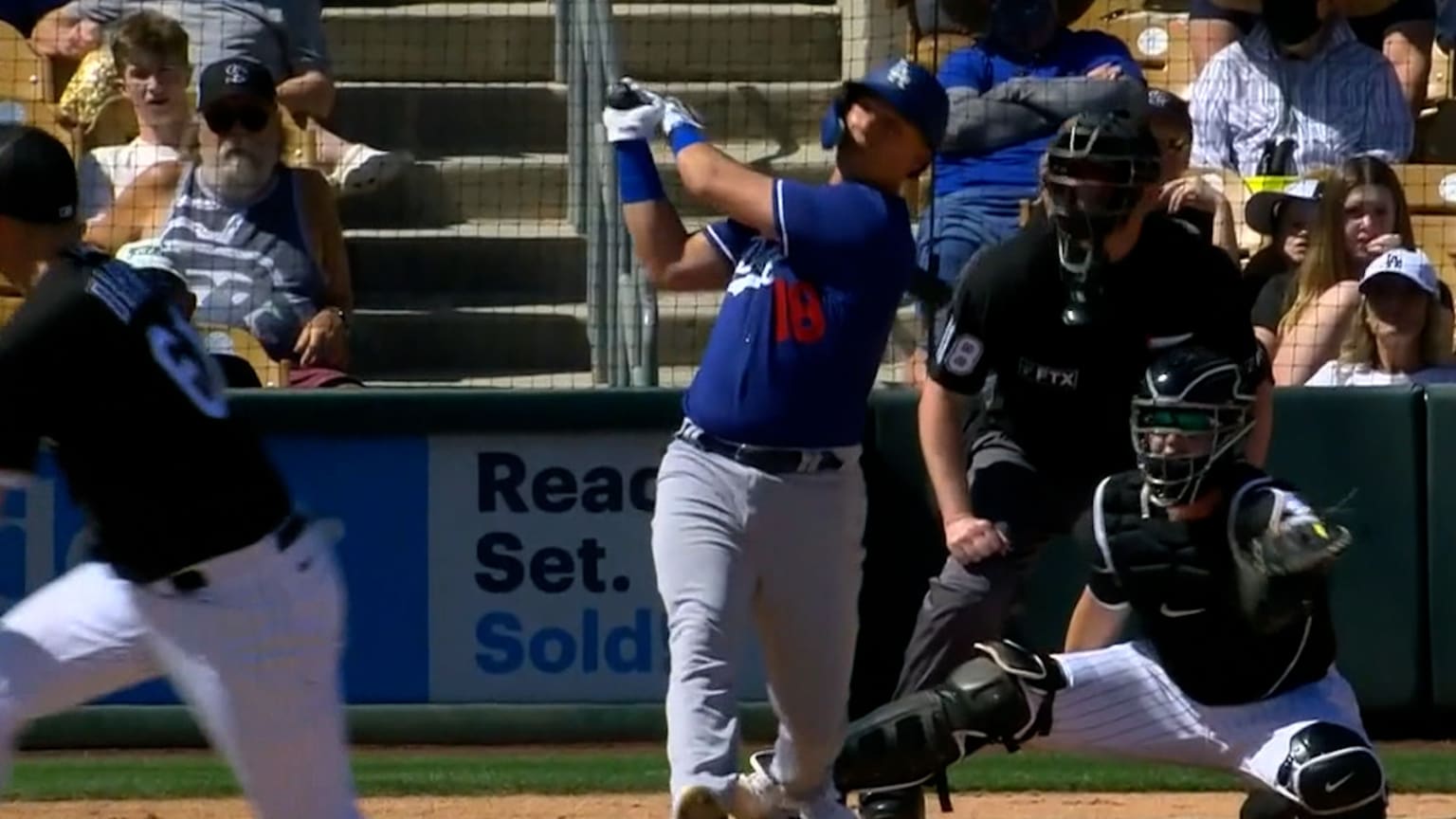 Jake Lamb hammers a solo homer to right field | 03/21/2022 | Los ...