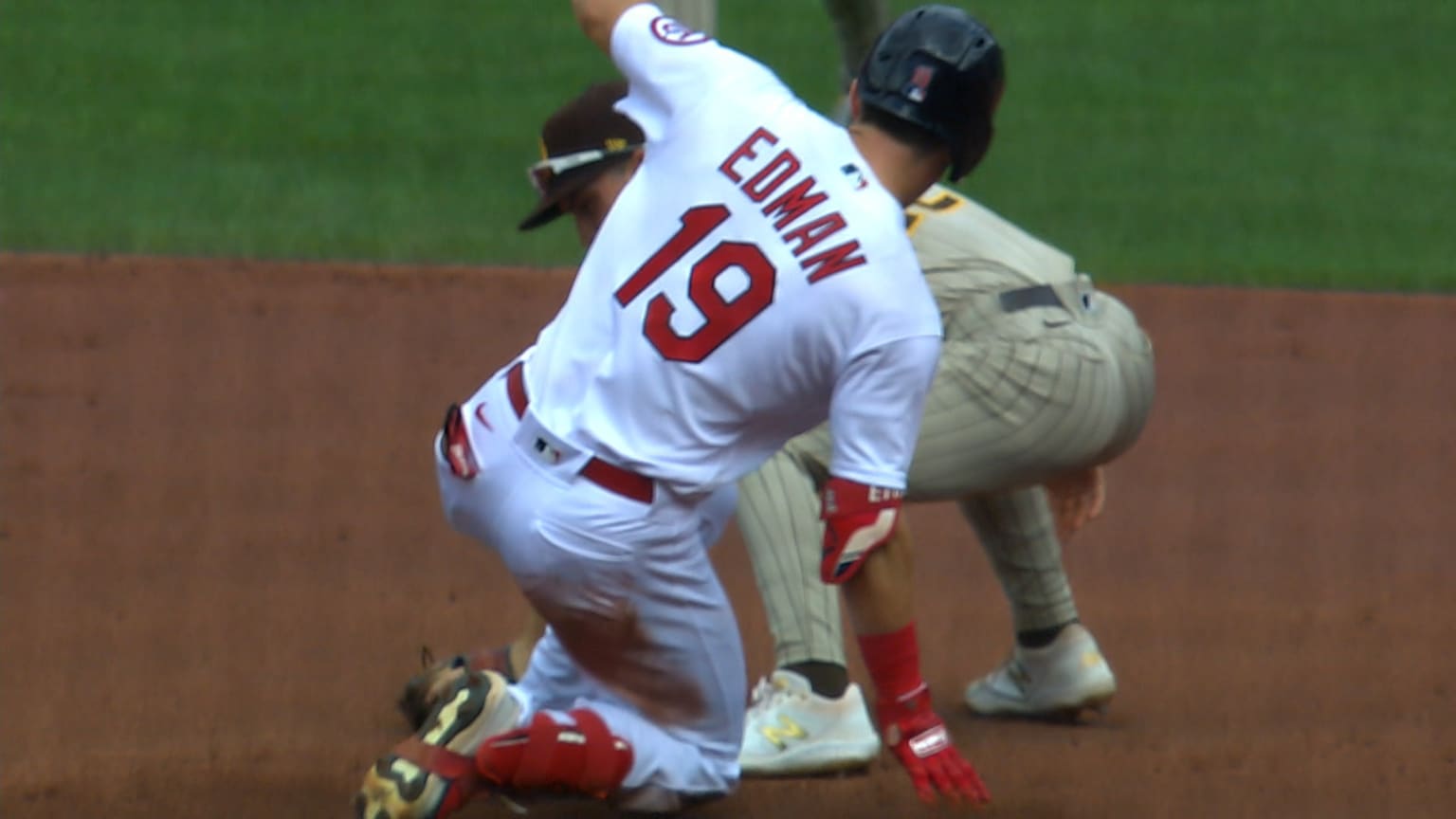 Tommy Edman leads off bottom of 1st with 41st double | 09/19/2021 | Los ...