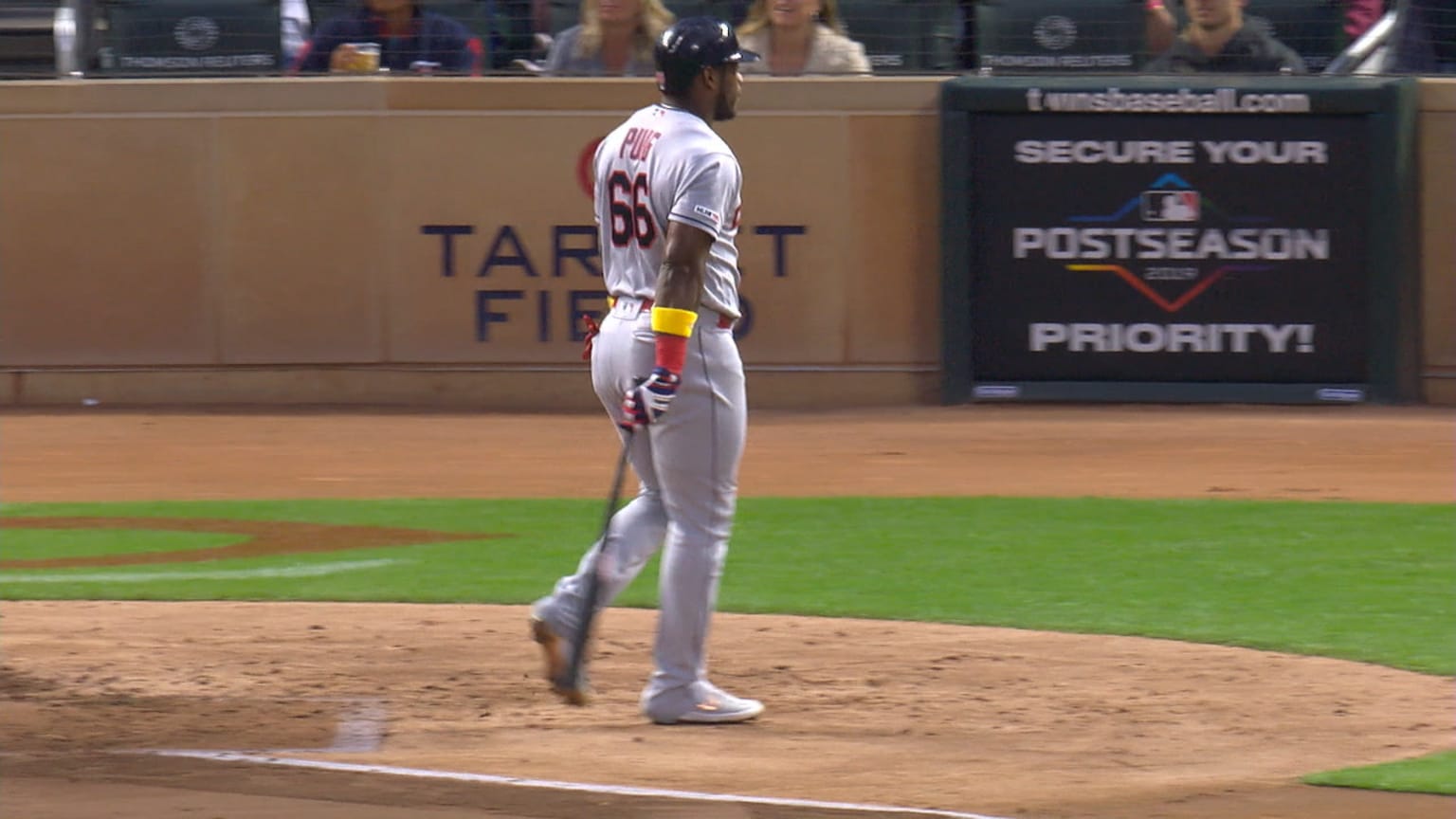 CLE@MIN: Puig fails to run out grounder to pitcher | 09/07/2019 | MLB.com