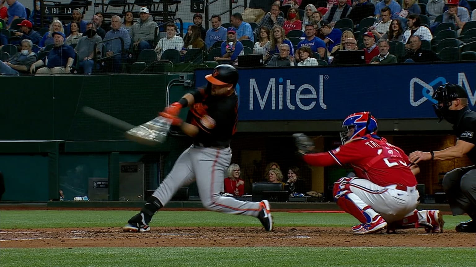 DJ Stewart belts first home run of 2021 | 04/16/2021 | Los Angeles Dodgers