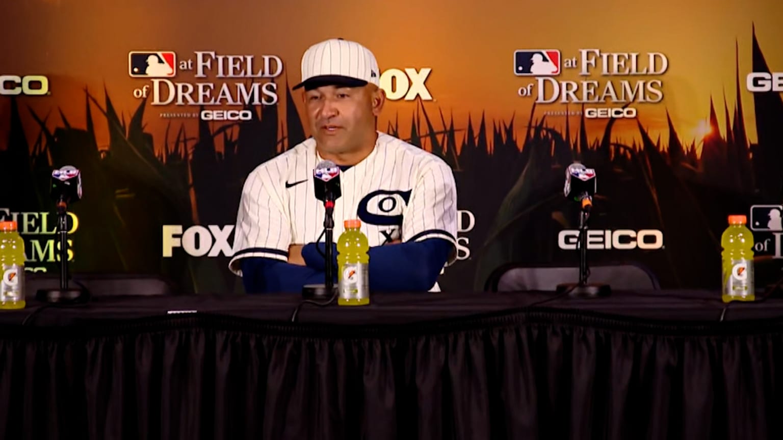 Miguel Cairo discusses Tim Anderson's walk off | 08/12/2021 | Chicago ...