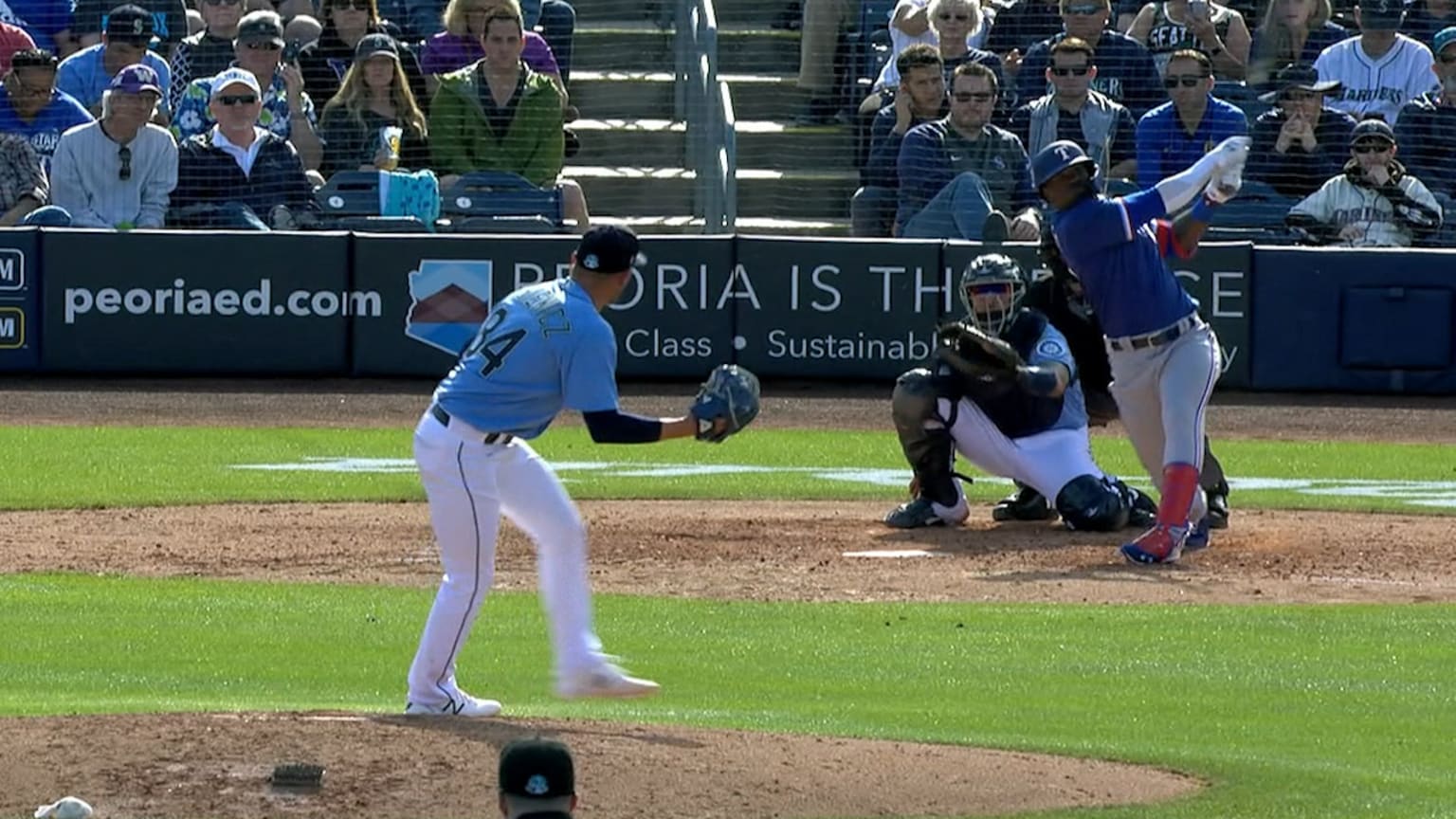 Adolis Garcia crushes a solo home run to left field | 02/23/2020 ...