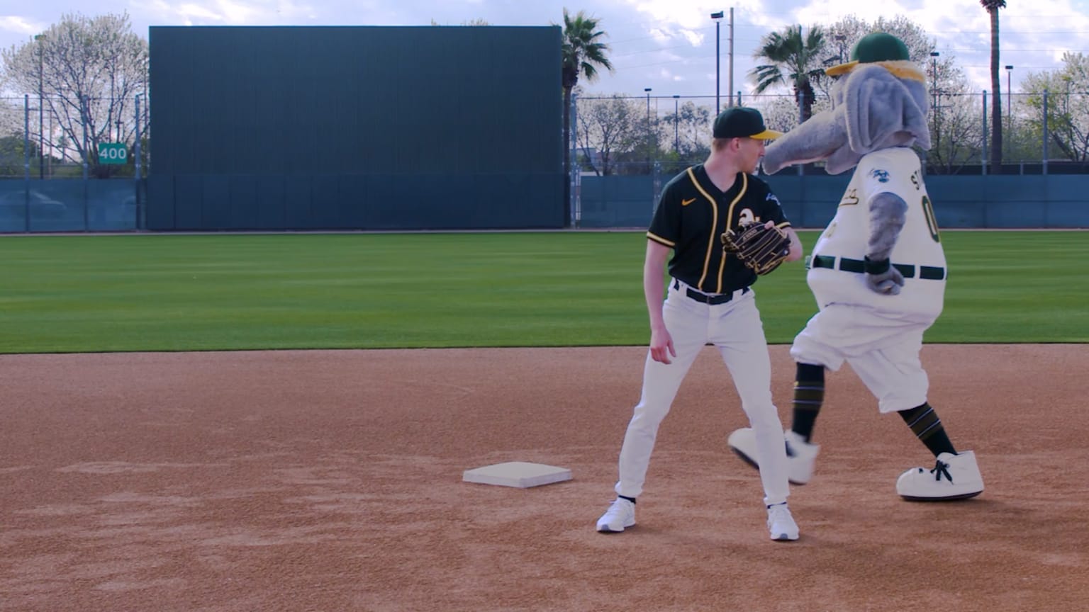 Body | 09/08/2021 | MLB.com