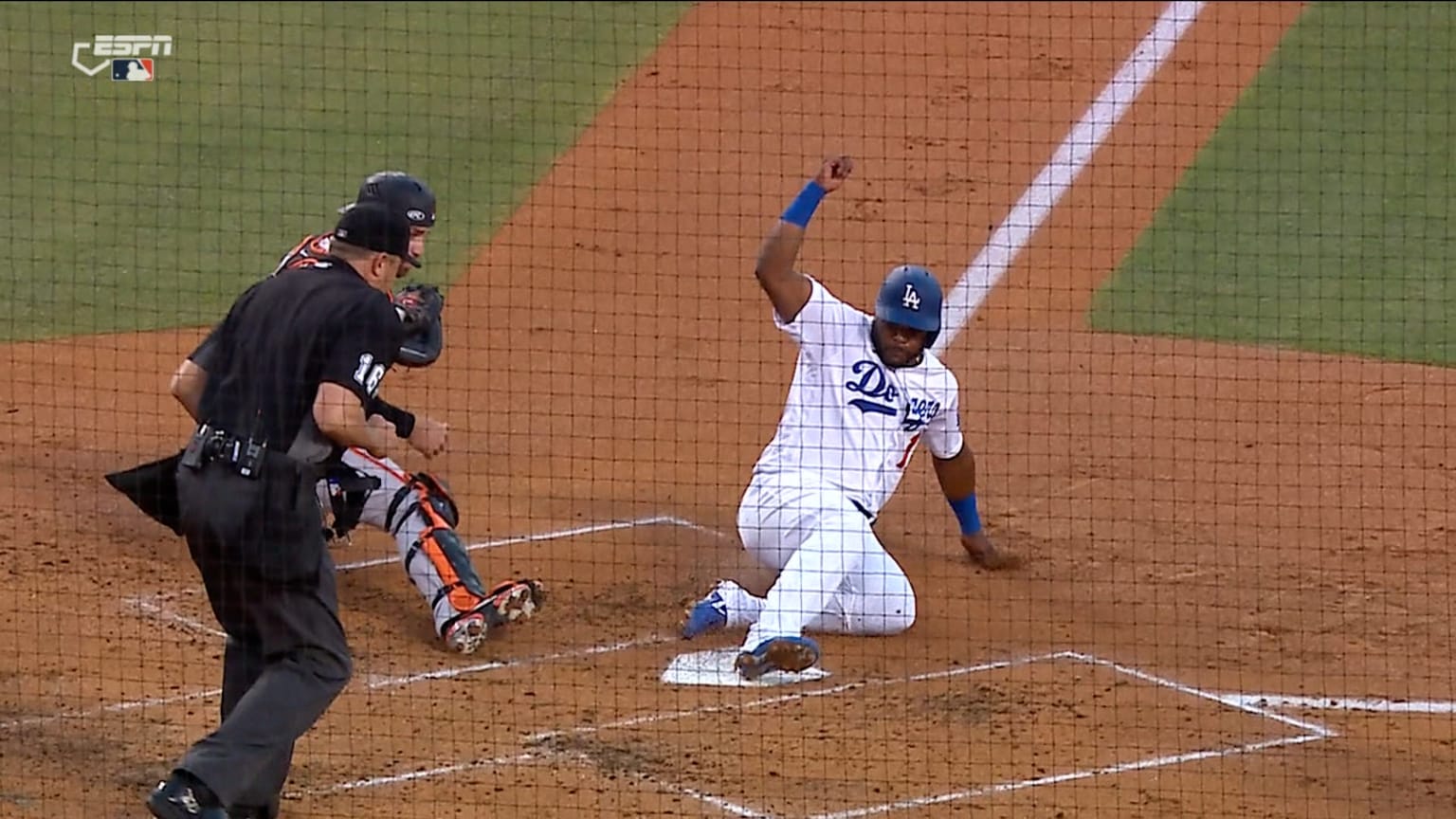 Trayce Thompson's RBI double | 07/21/2022 | Los Angeles Dodgers