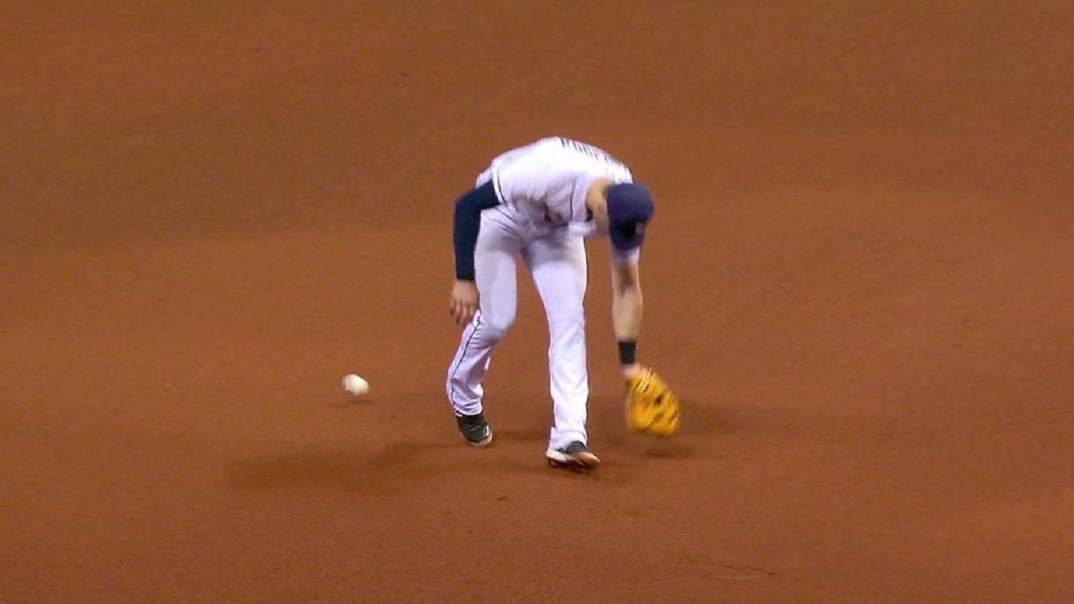 Jefry Marte reaches on a fielding error by third baseman Evan Longoria ...
