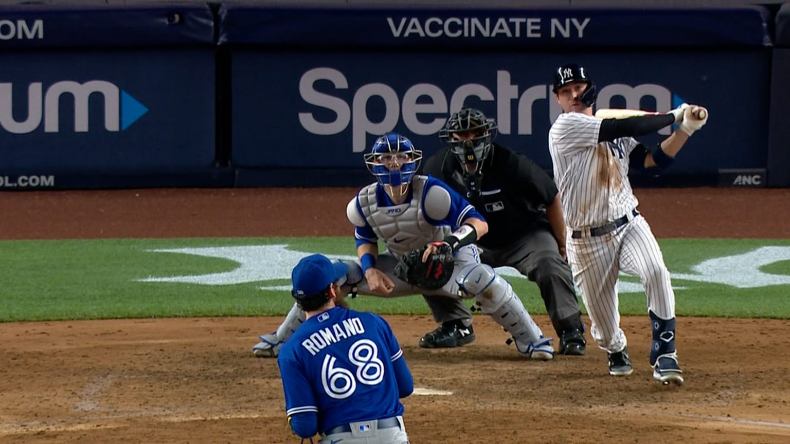 Rougned Odor scores on double, error in the 9th | 05/25/2021 | New York ...