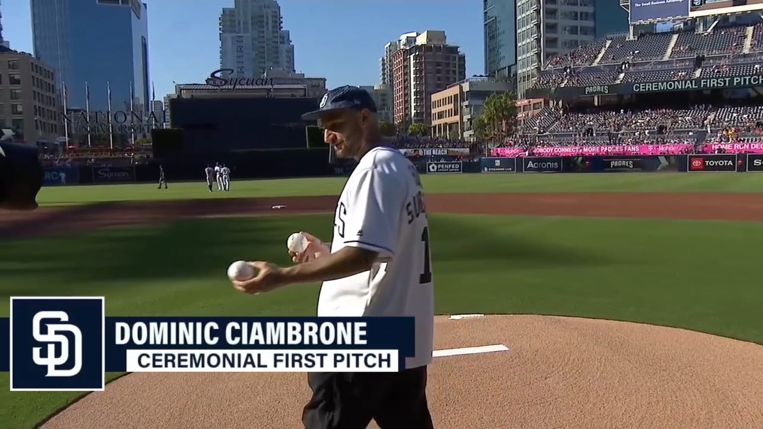 7/13/19: Ceremonial First Pitch | 07/13/2019 | MLB.com