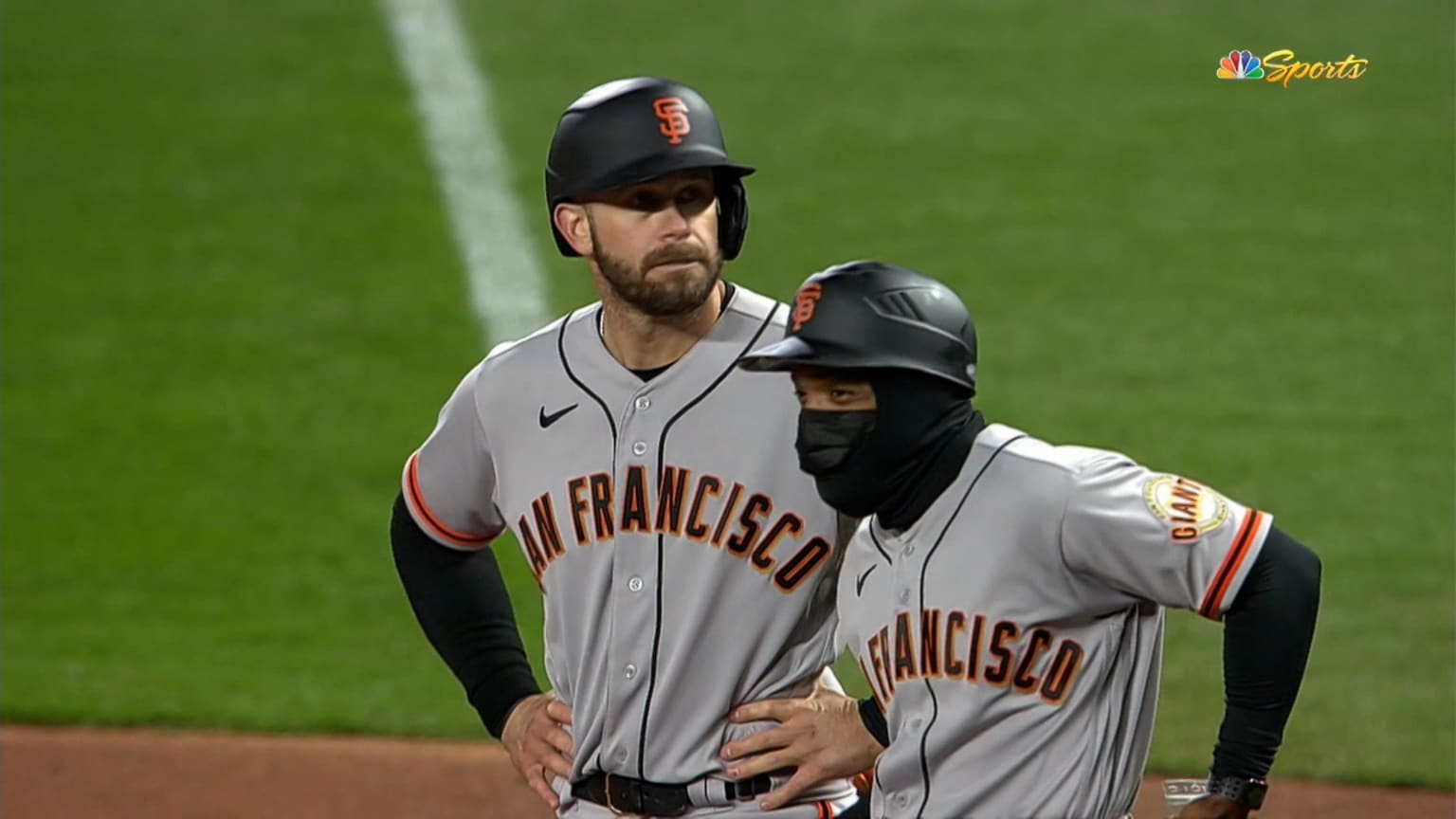 Evan Longoria plates Solano on a sharply hit single | 04/02/2021 | San ...