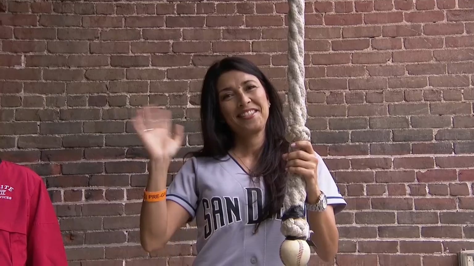 6/5/19: Bell Ringer: Cathy Stoll | 05/06/2019 | Lasmayores.com