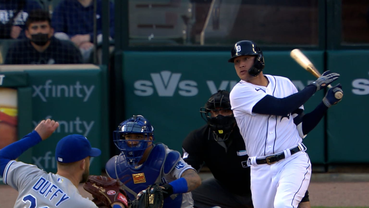 JaCoby Jones' RBI single | 05/12/2021 | Kansas City Royals