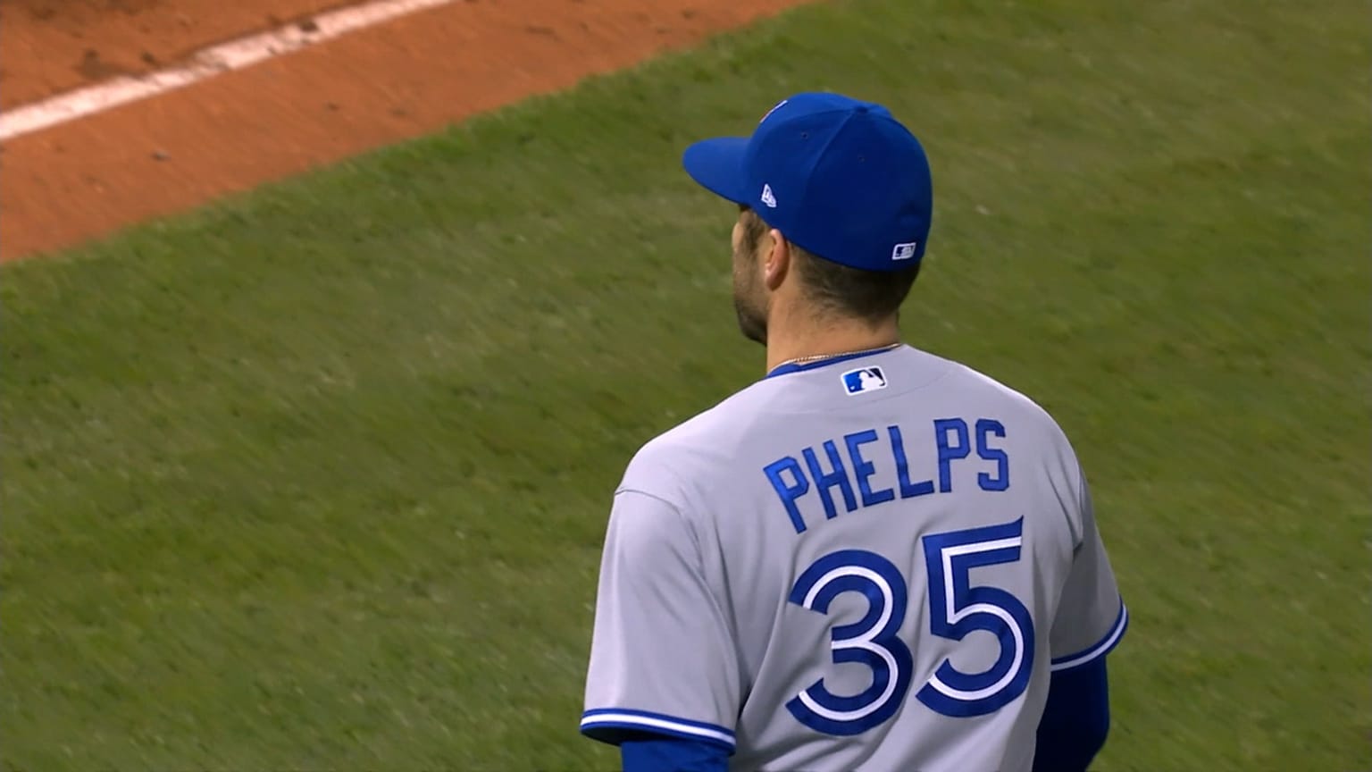 David Phelps escapes the jam in the 5th inning | 04/21/2021 | Cleveland ...