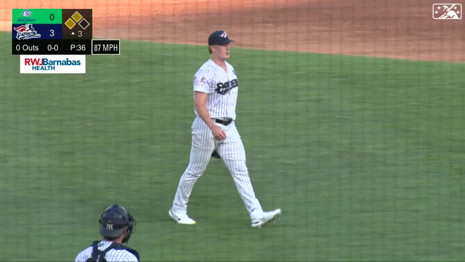 Clayton Beeter fans 6 in first Somerset start | 08/11/2022 | MLB.com