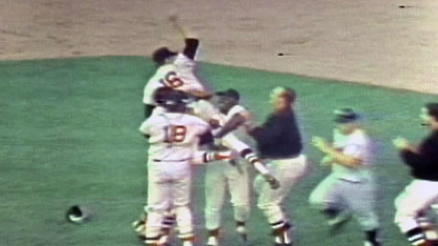 MIN@BOS: Red Sox win on final day of season | 10/01/1967 | MLB.com