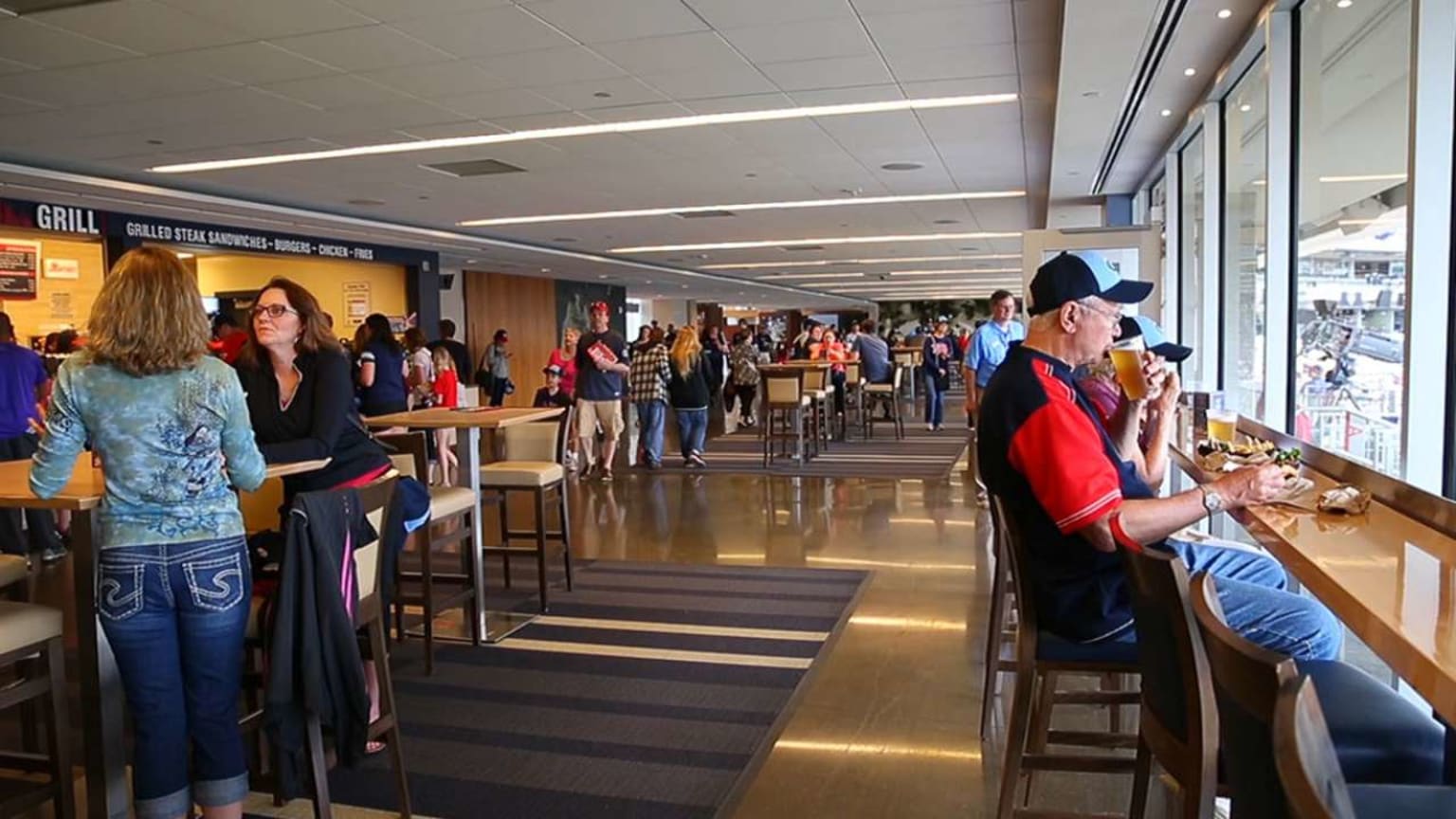 Delta SKY360 Club at Target Field | 06/25/2015 | MLB.com