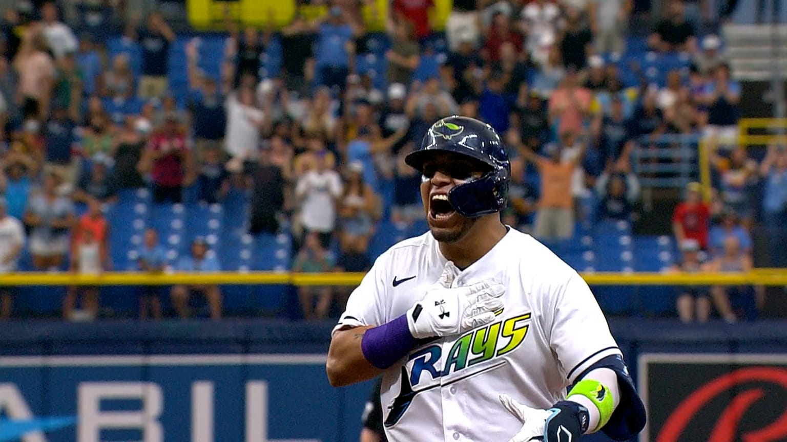 Isaac Paredes walks it off with a two-run single | 06/25/2022 | MLB.com