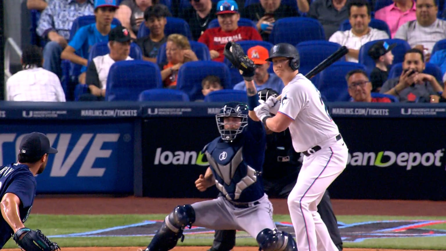 Garrett Cooper draws an RBI walk to score Henry | 04/30/2022 | MLB.com
