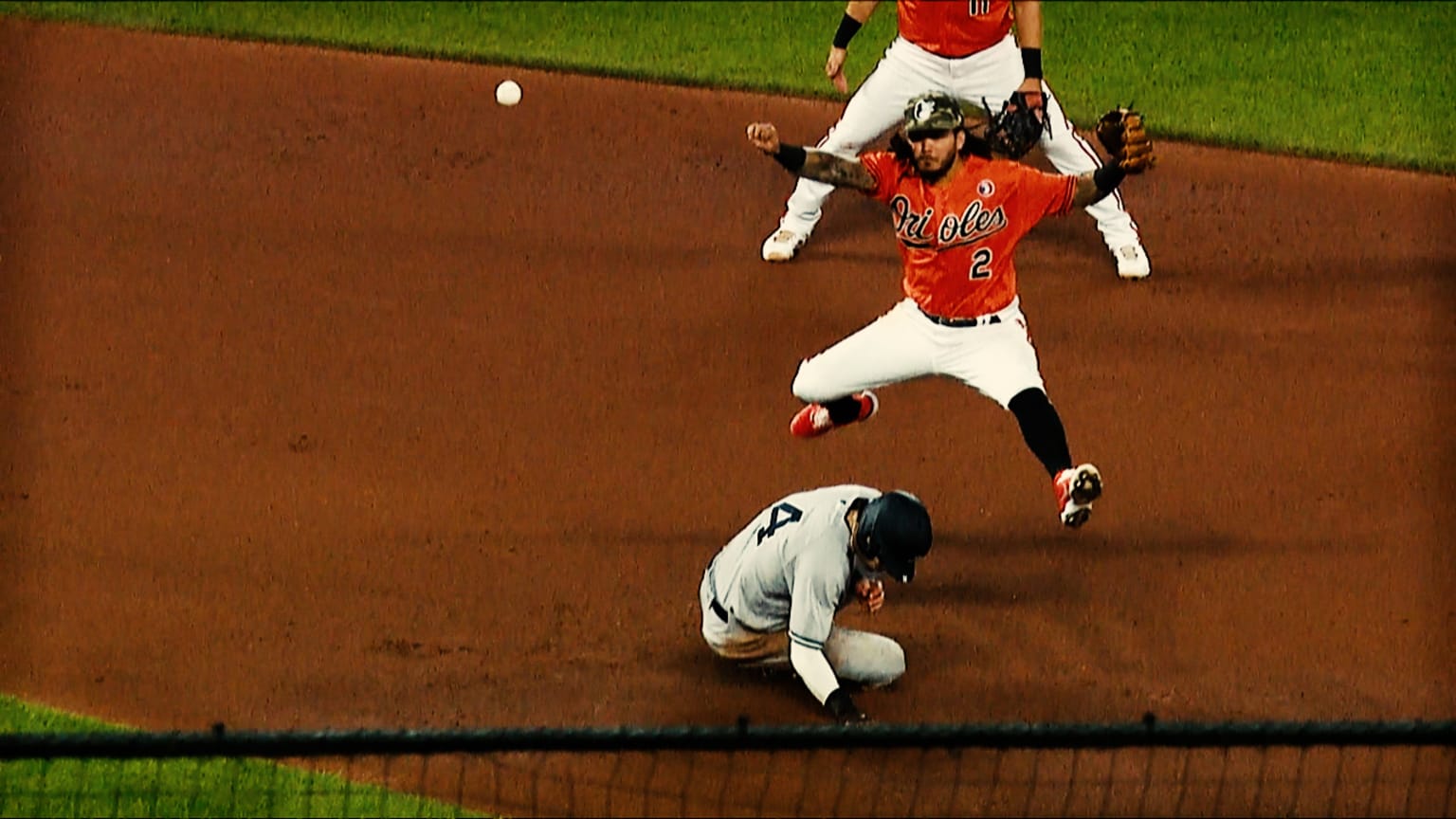 Daily Dash: Astros turn two, Bradley Jr. scales wall | 05/16/2021 | Los ...