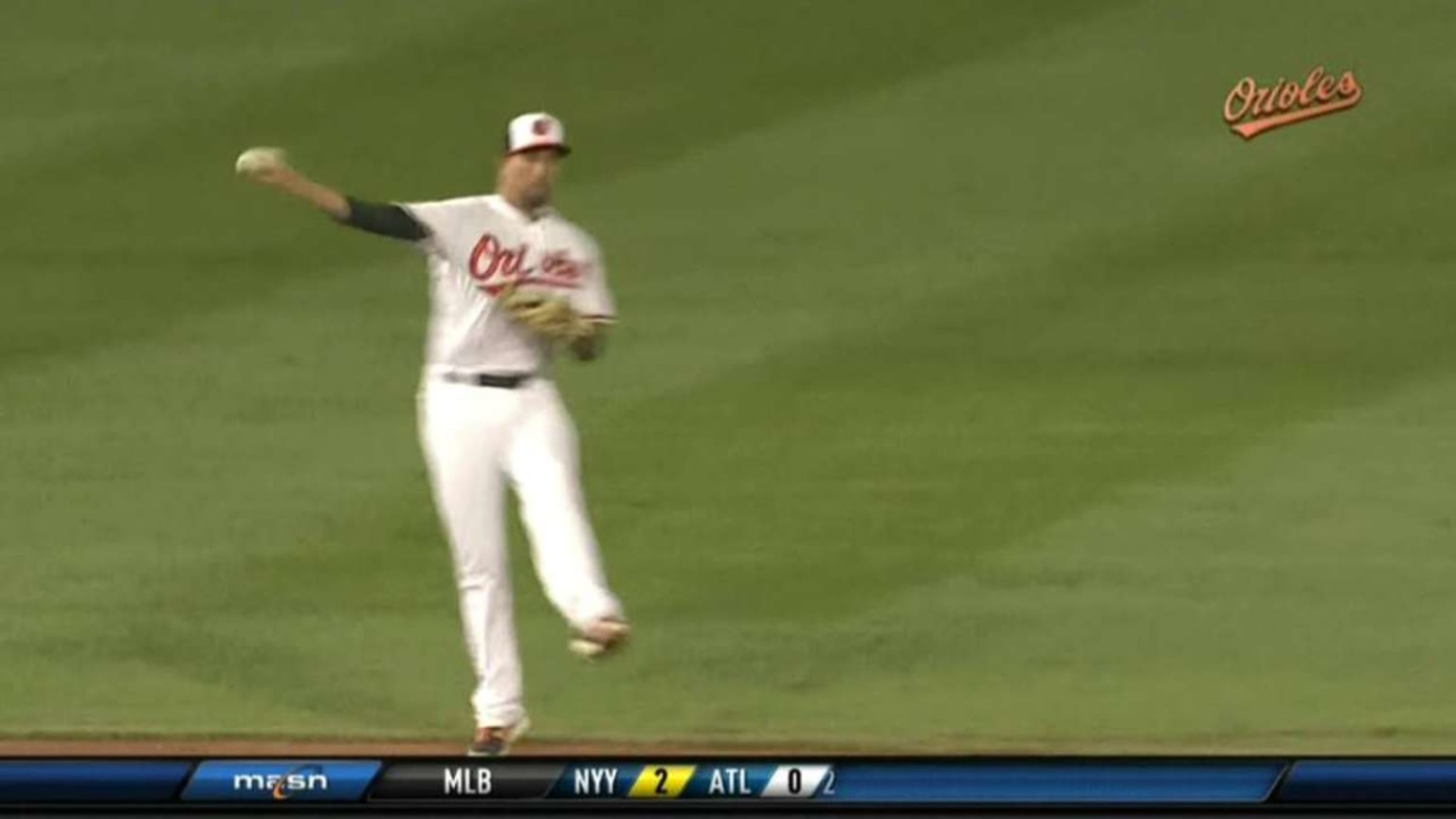 DET@BAL: Hardy starts 6-4-3 double play in the 7th | 03/30/2016 | MLB.com