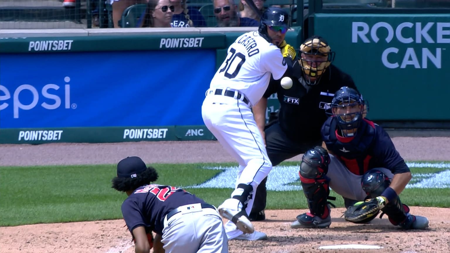 Harold Castro drives a solo home run to left field | 05/29/2022 ...