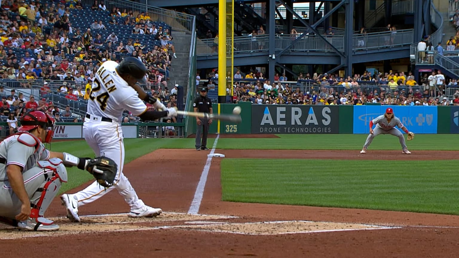 Greg Allen pulls an RBI double to left field | 07/29/2022 | Pittsburgh ...