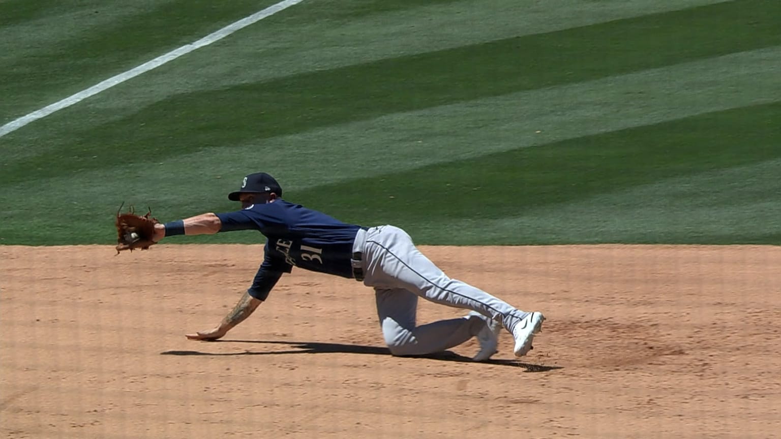 Drew Ellis makes a diving stop at third | 06/26/2022 | Philadelphia ...