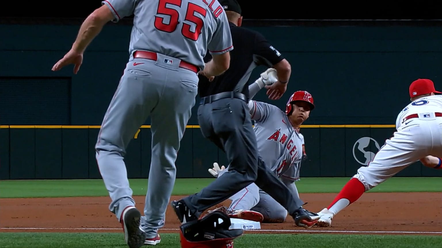 Shohei Ohtani drills an RBI triple to right field | 09/30/2021 | MLB.com