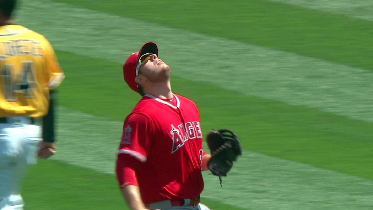 Semien, Marcus vs Shoemaker, Matt - FOUL | 04/13/2016 | MLB.com