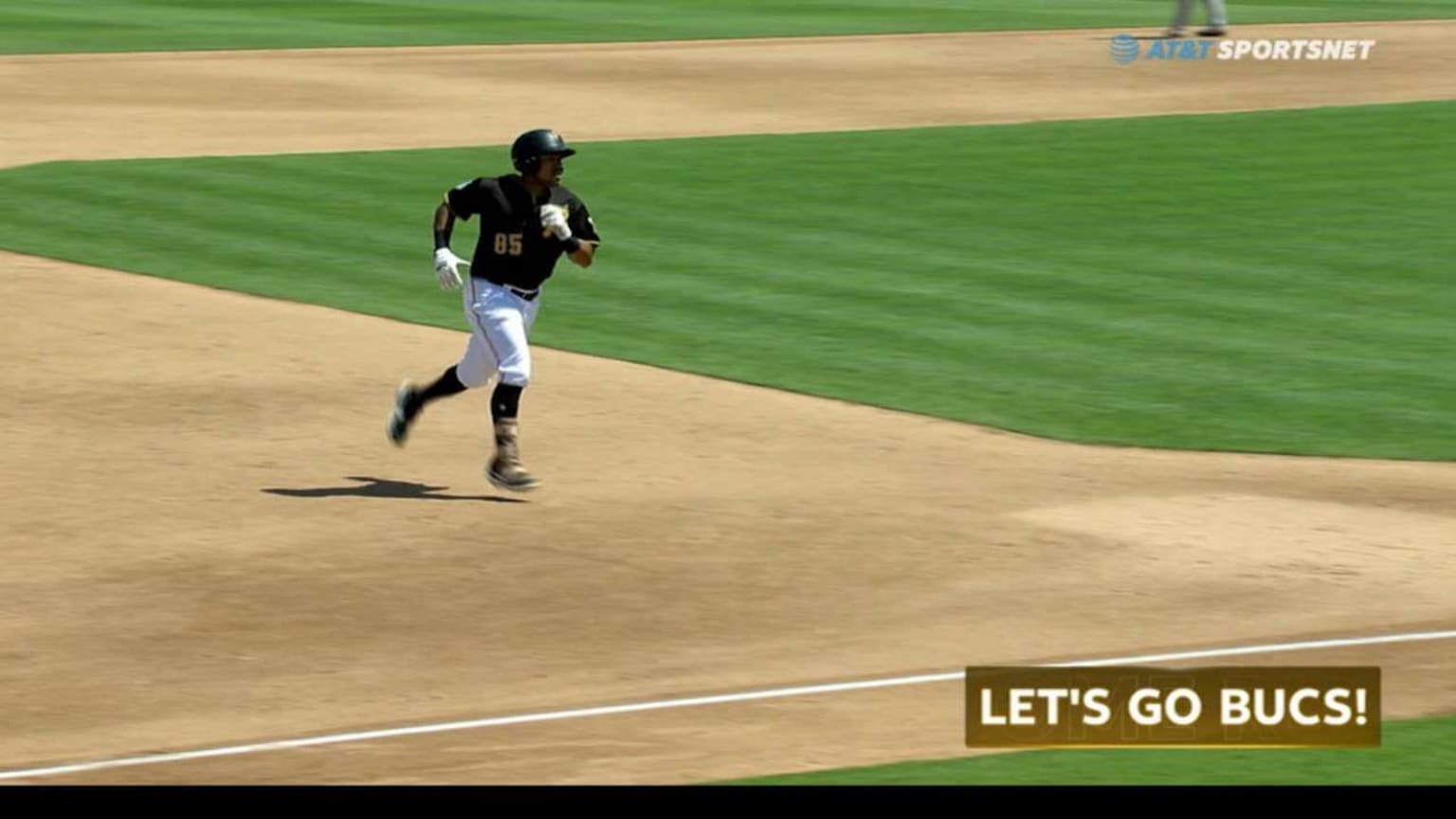 BAL@PIT: Jonah Davis crushes two homers vs. Orioles | 03/21/2019 ...