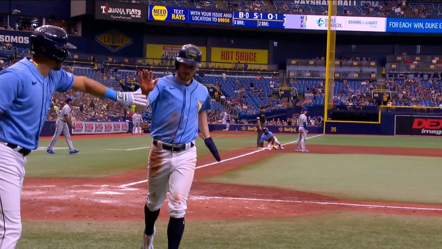 Harold Ramírez makes it 3-2 with his 2nd RBI single | 08/21/2022 ...