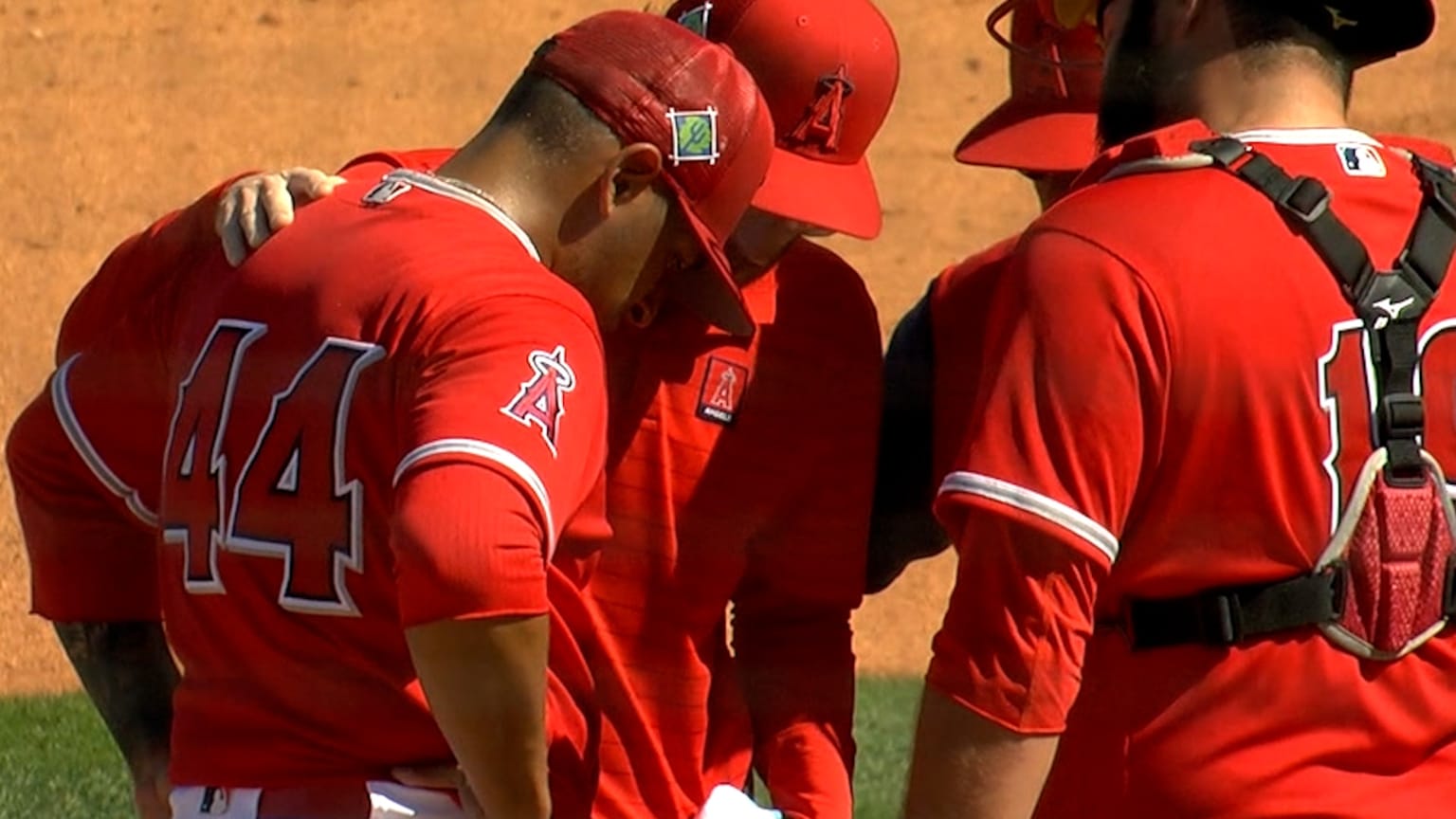 AJ Ramos tweaks his shoulder throwing in the 5th | 03/27/2022 | MLB.com