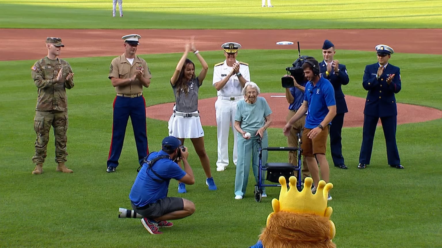 WWII Veteran Mabel Johnson throws out first pitch | 07/02/2021 ...